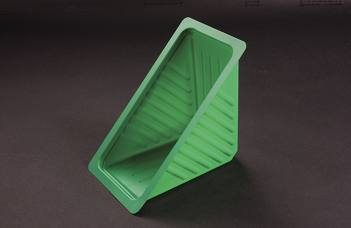Large Wedge 5652 Green | Form Plastics